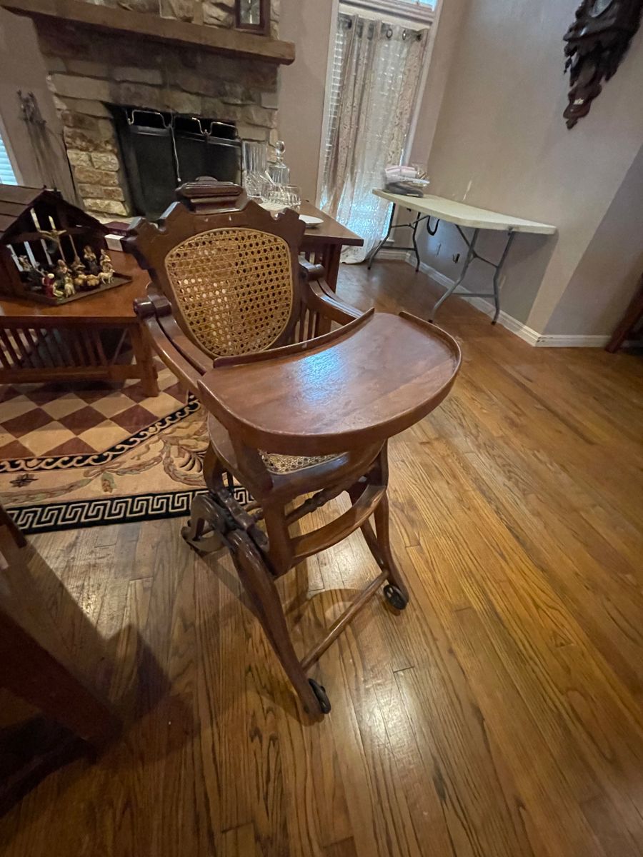 Fabulous farmhouse & barn in Taft featuring... starts on 1/31/2025