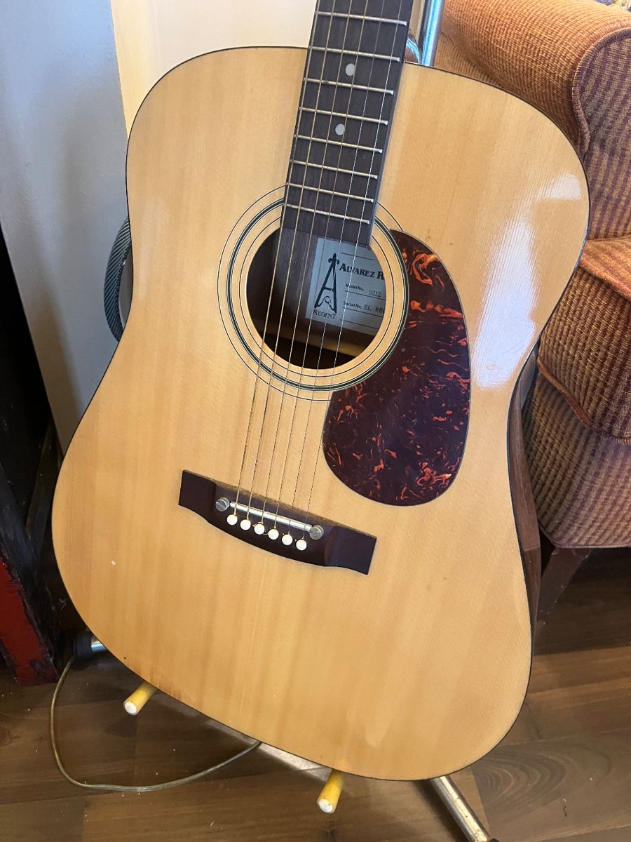 Fun, Artsy, Vintage & more! Hosted by Tom Roberts starts on 2/7/2025