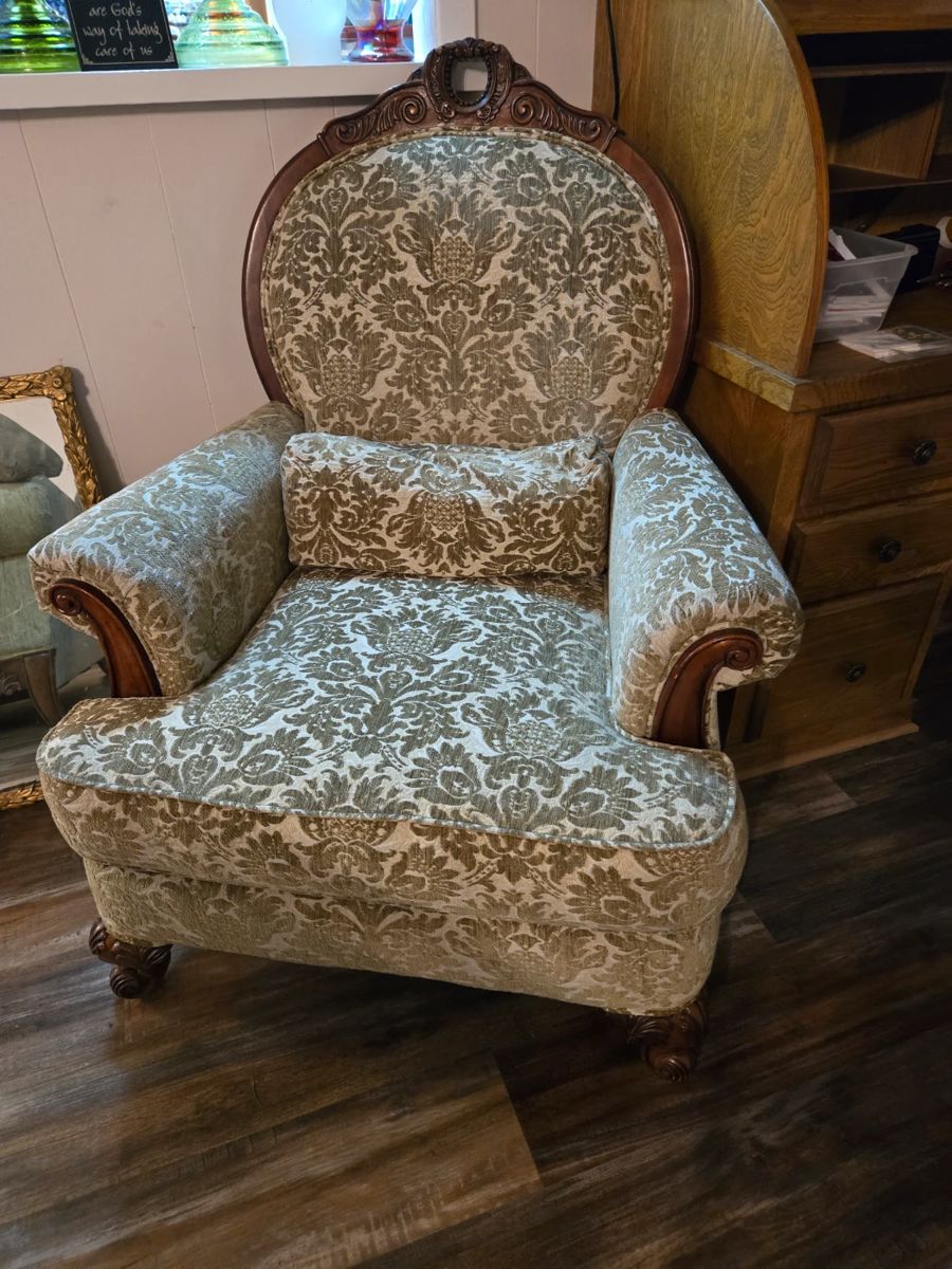 ESTATE SALE in Tyler, TX starts on 2/21/2025