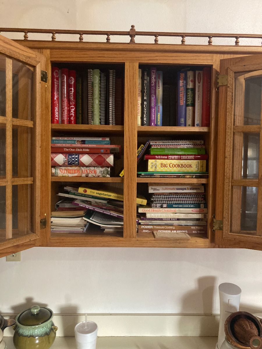 Little Bit of Everything Pickers Sale listed... starts on 3/7/2025