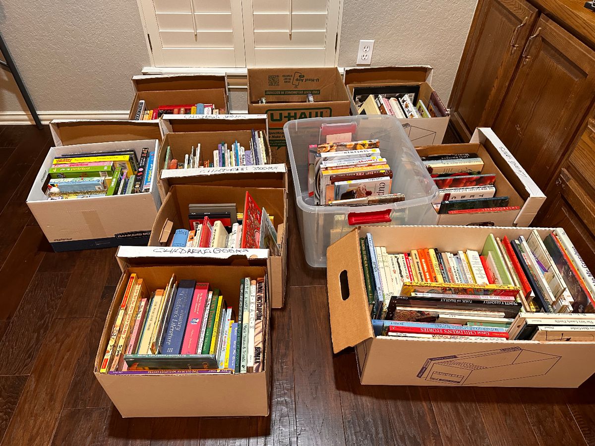 Fabulous Estate Sale with varied merchandise starts on 2/14/2025