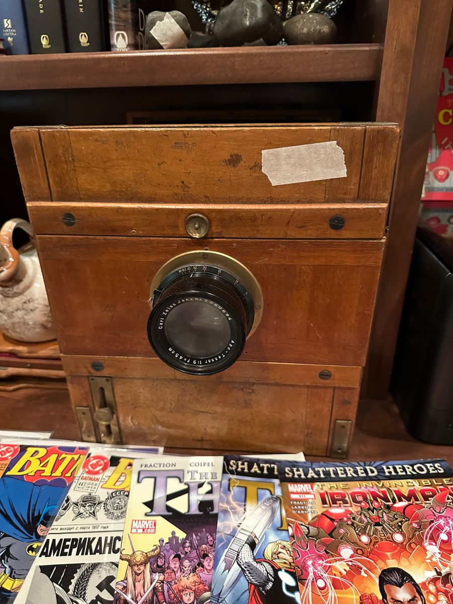 Memorabilia Estate Sale guard at door will... starts on 2/21/2025