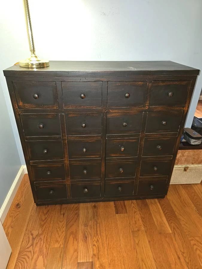 Lippincott Estate Auction in Saint Peters, MO starts on 2/18/2025