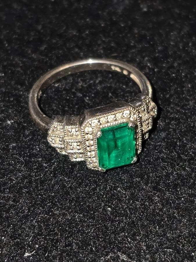 Lippincott Estate Auction in Saint Peters, MO starts on 2/18/2025