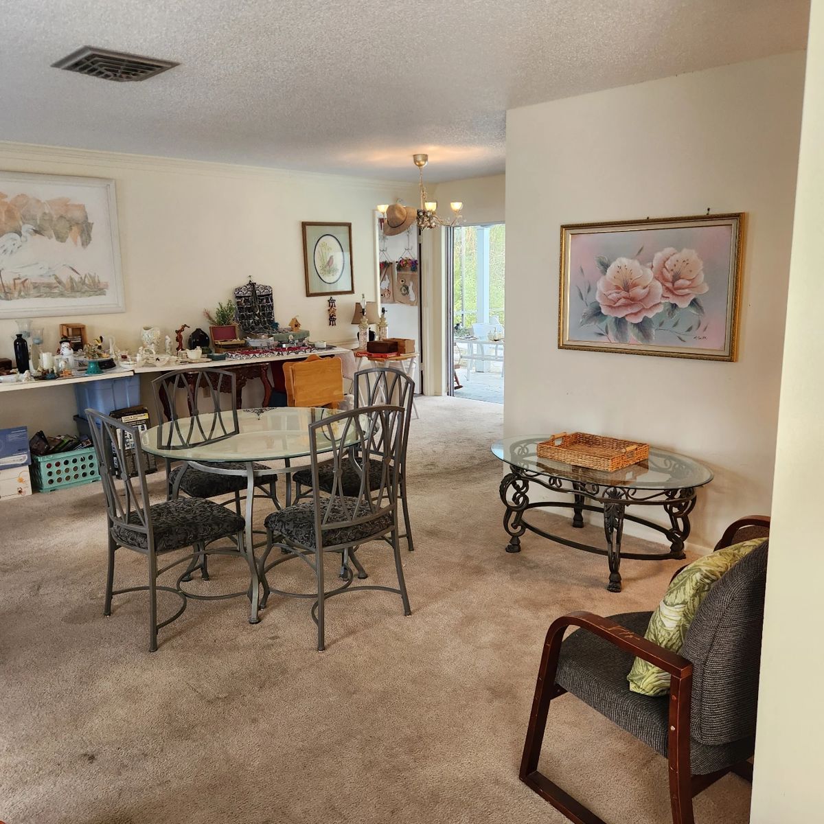 Spring Hill Estate Sale – Jewelry, Crafting... starts on 2/20/2025