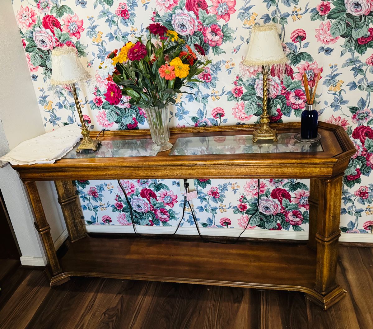 Bluebonnet Estate Sales Beyond Full! Katy... starts on 3/6/2025