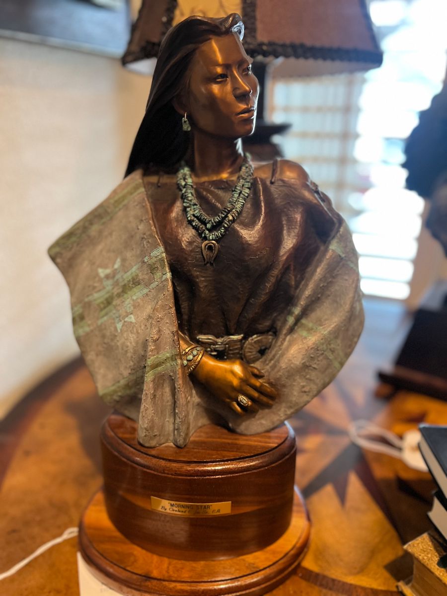 Estate of Gene and Joyce Sledge by Peach... starts on 2/27/2025