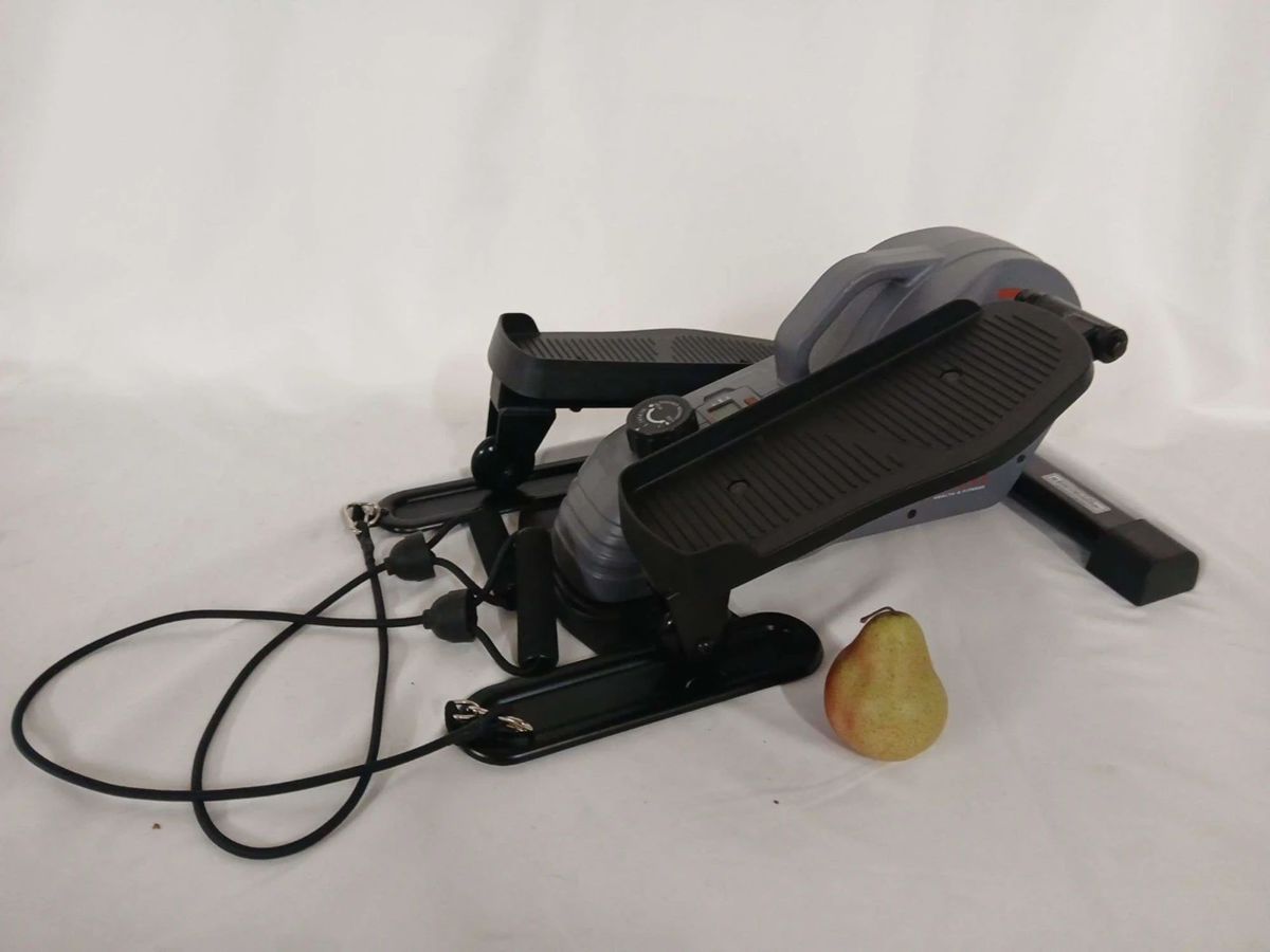 March Into Spring - Vintage & Household Auction starts on 2/21/2025