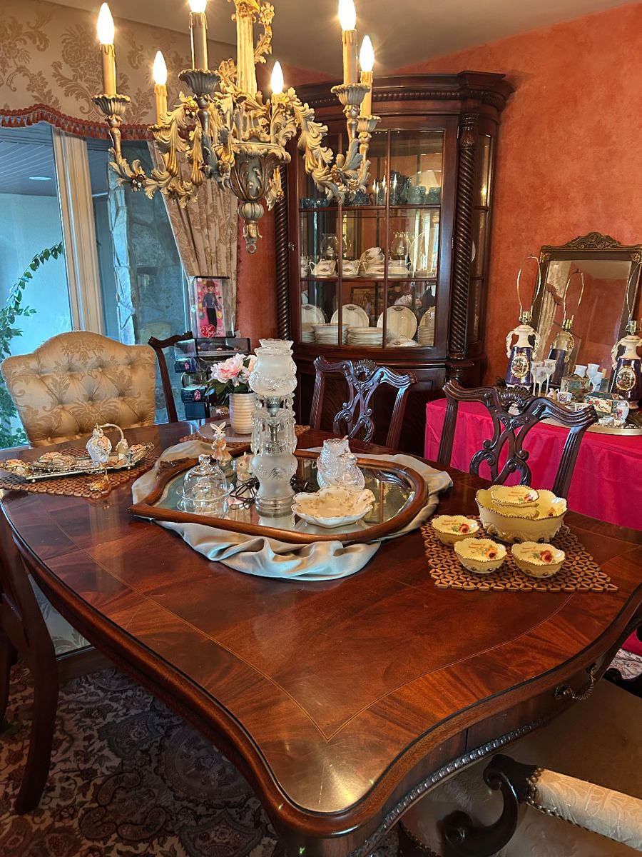 Dr. Robin Poe-Zeigler Estate Sale in Virginia Beach, VA starts on 3/7/2025