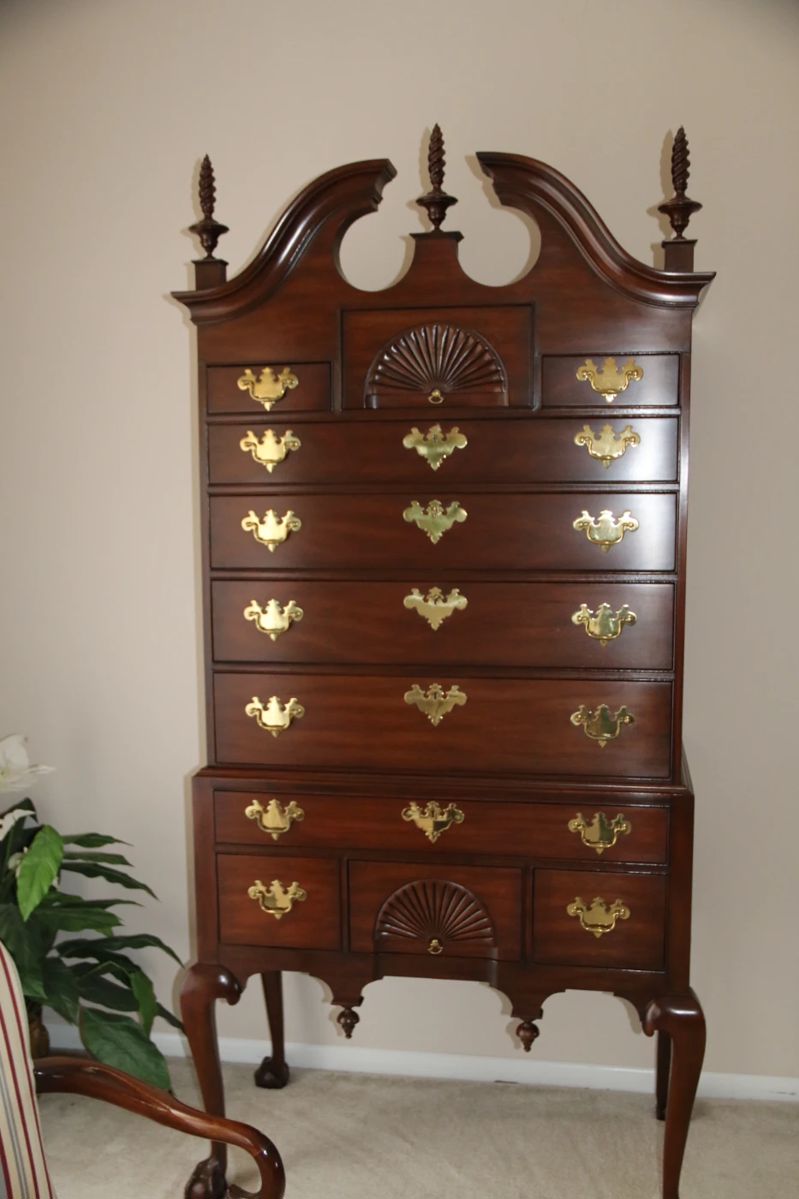 LUXURY ESTATE FINE FURNISHINGS, FURNITURE... starts on 3/7/2025