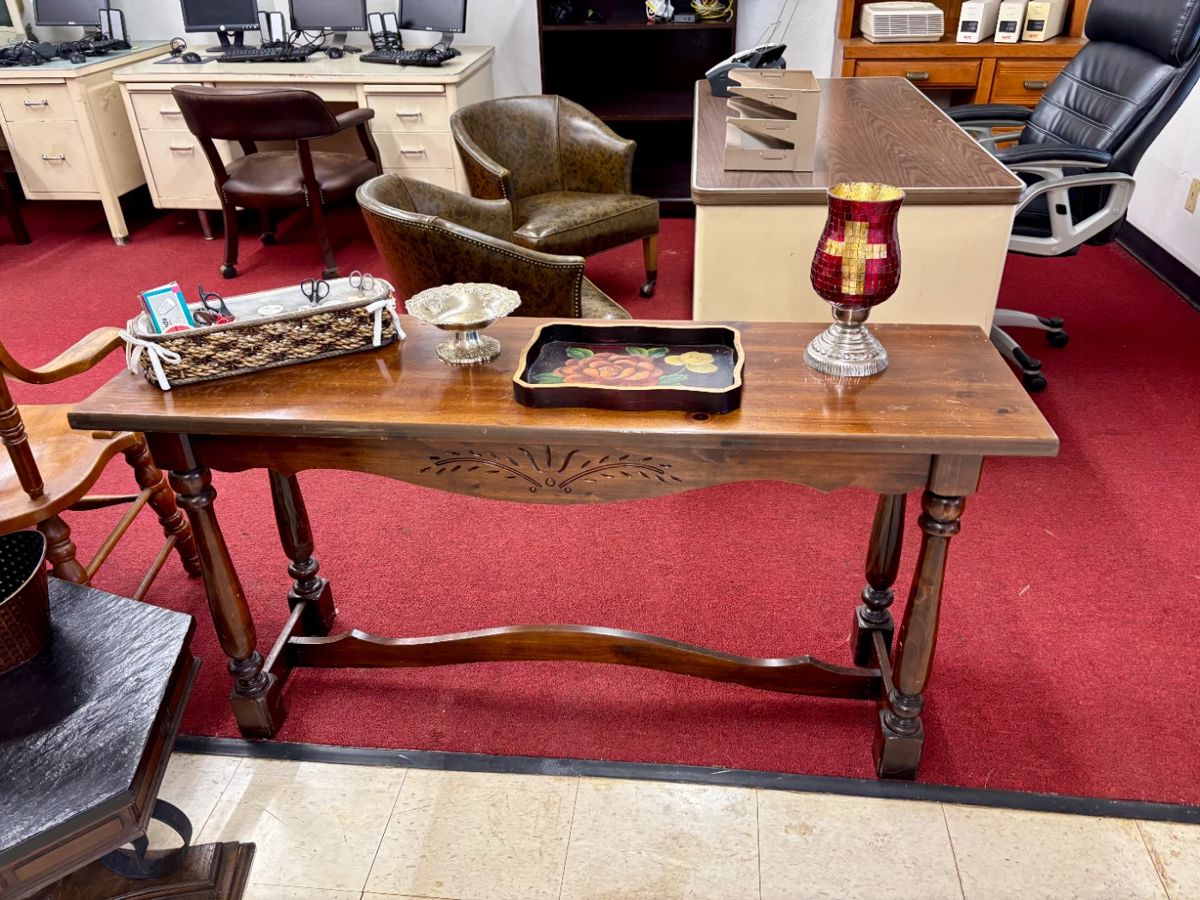 TLC Estate Sales - OKC Warehouse Edition starts on 2/28/2025