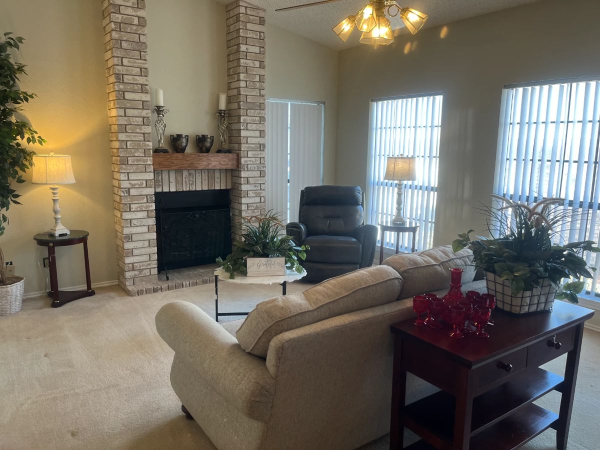 Golden Girls Estate Sales in Kerrville, TX starts on 2/28/2025