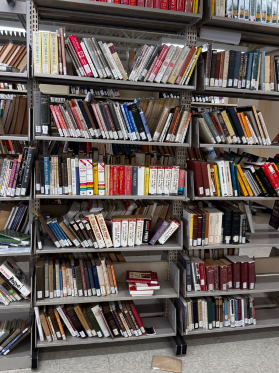 PRIVATE SCHOOL LIBRARY LIQUIDATION PART 1 starts on 3/14/2025