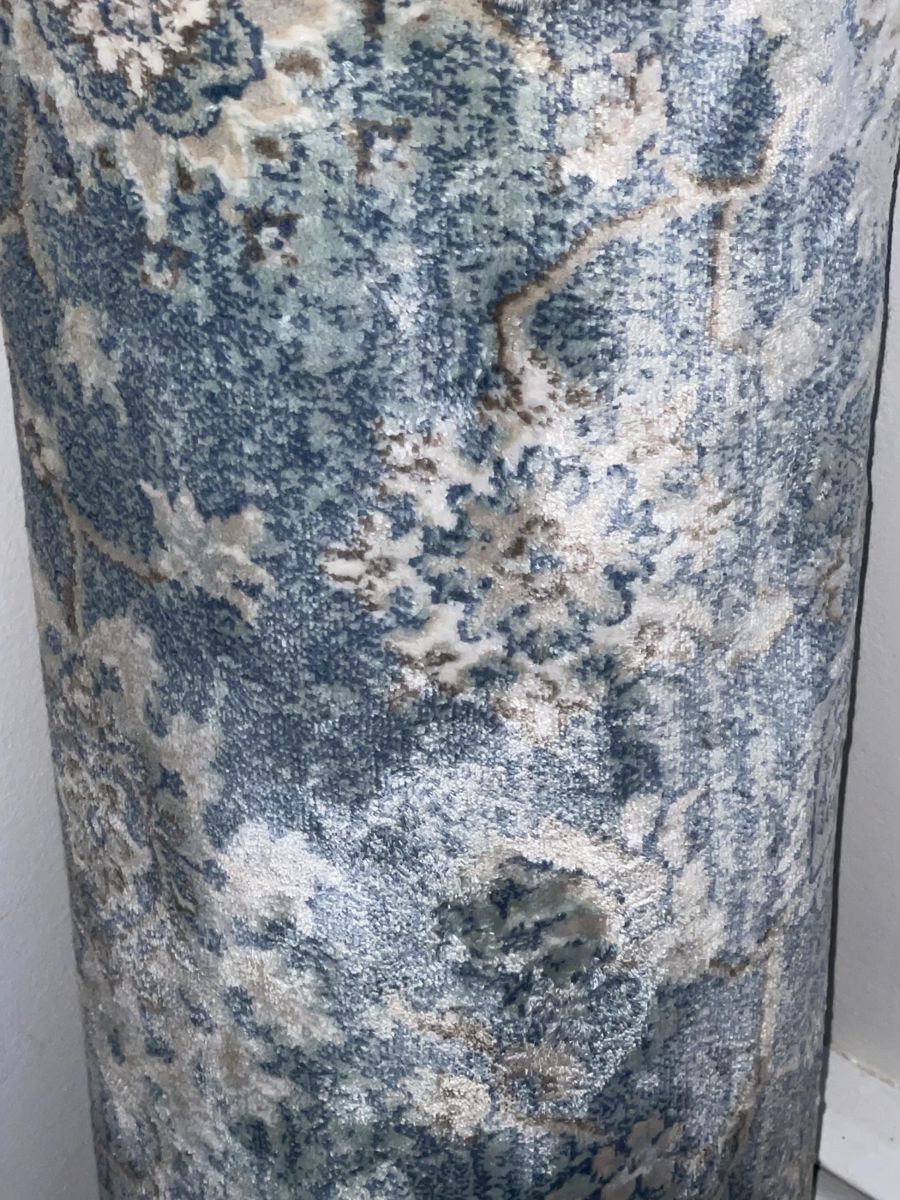 UP TO 50% OFF! HOLLYWOOD REGENCY, 80S FASHION,... starts on 3/6/2025