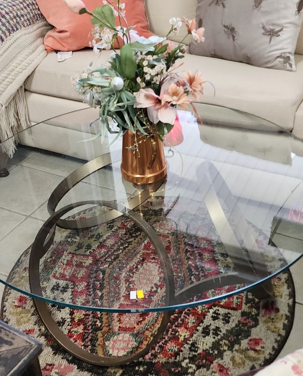 Country & Timeless Finds Estate Sale - Vintage,... starts on 3/6/2025