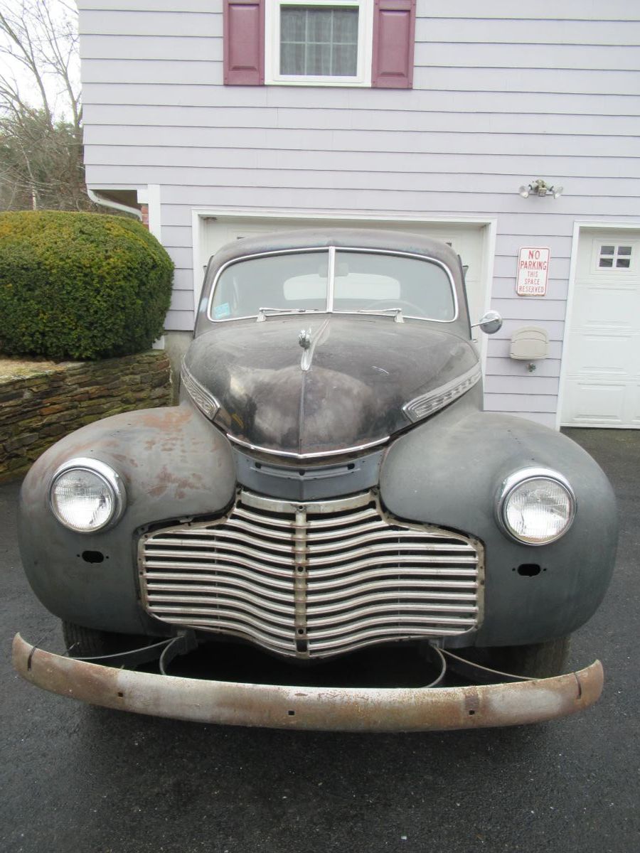 SMITHFIELD ESTATE 41 CHEVROLET DELUXE COUPE... starts on 3/29/2025