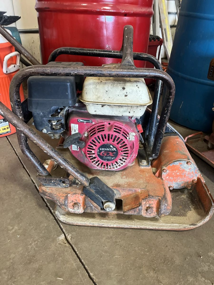 (AUCTION ID# 3003) 3/16 SHIPPING CONTAINER... starts on 3/7/2025