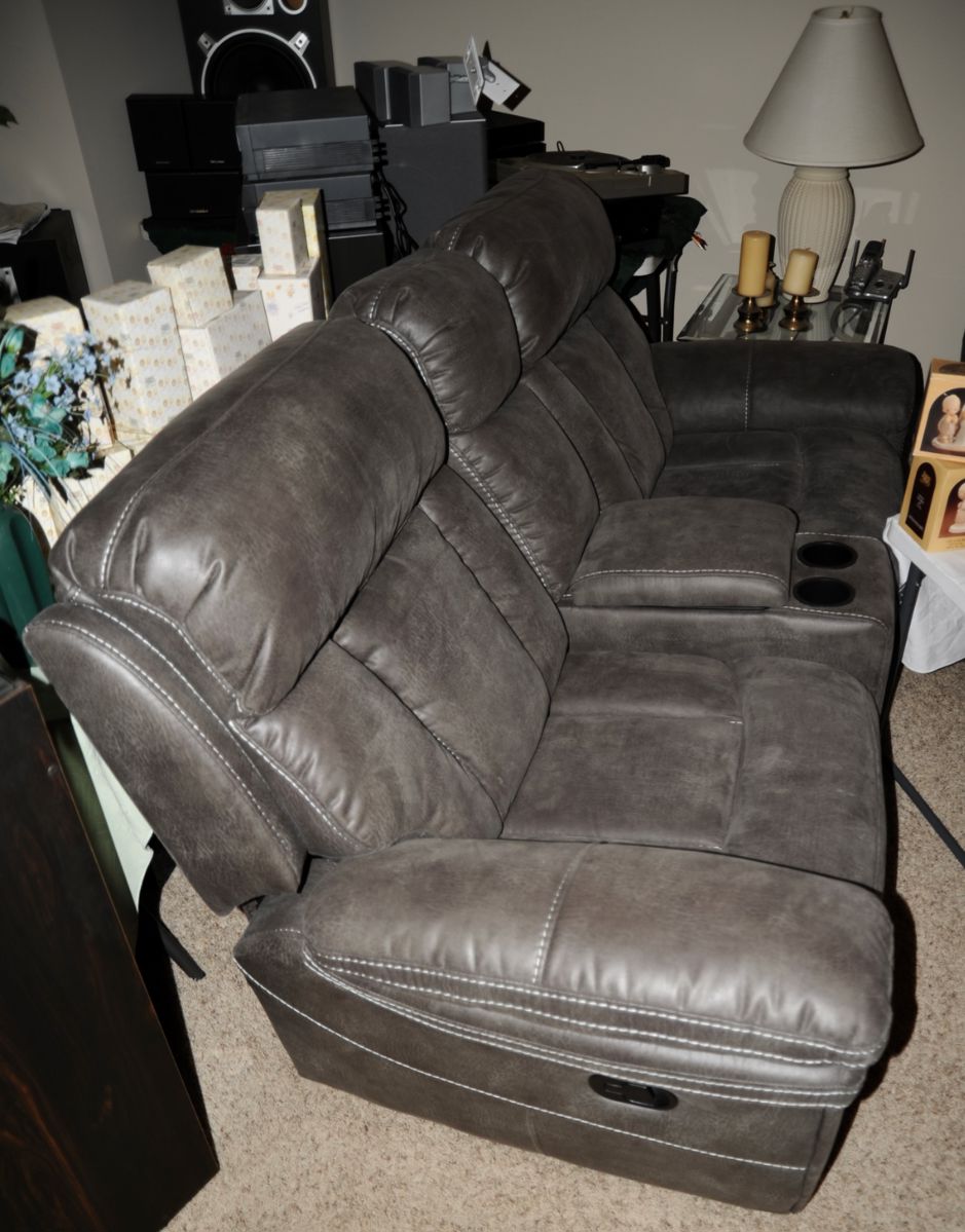 FULL AKRON SALE with LOTS of TOOLS (BUFFALO AREA) starts on 3/14/2025