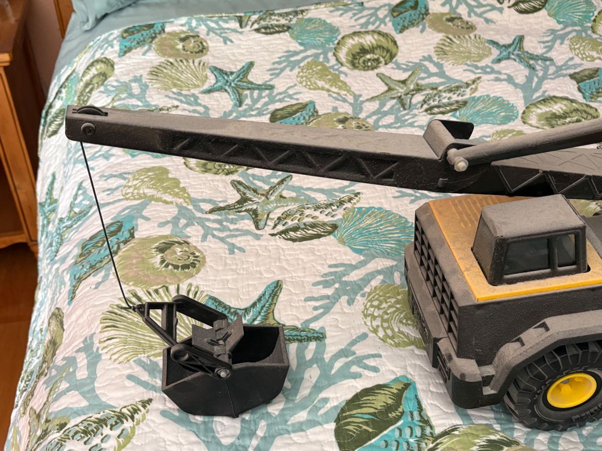 Jamming Awesome Estate Sale in Jarvisburg NC starts on 3/28/2025