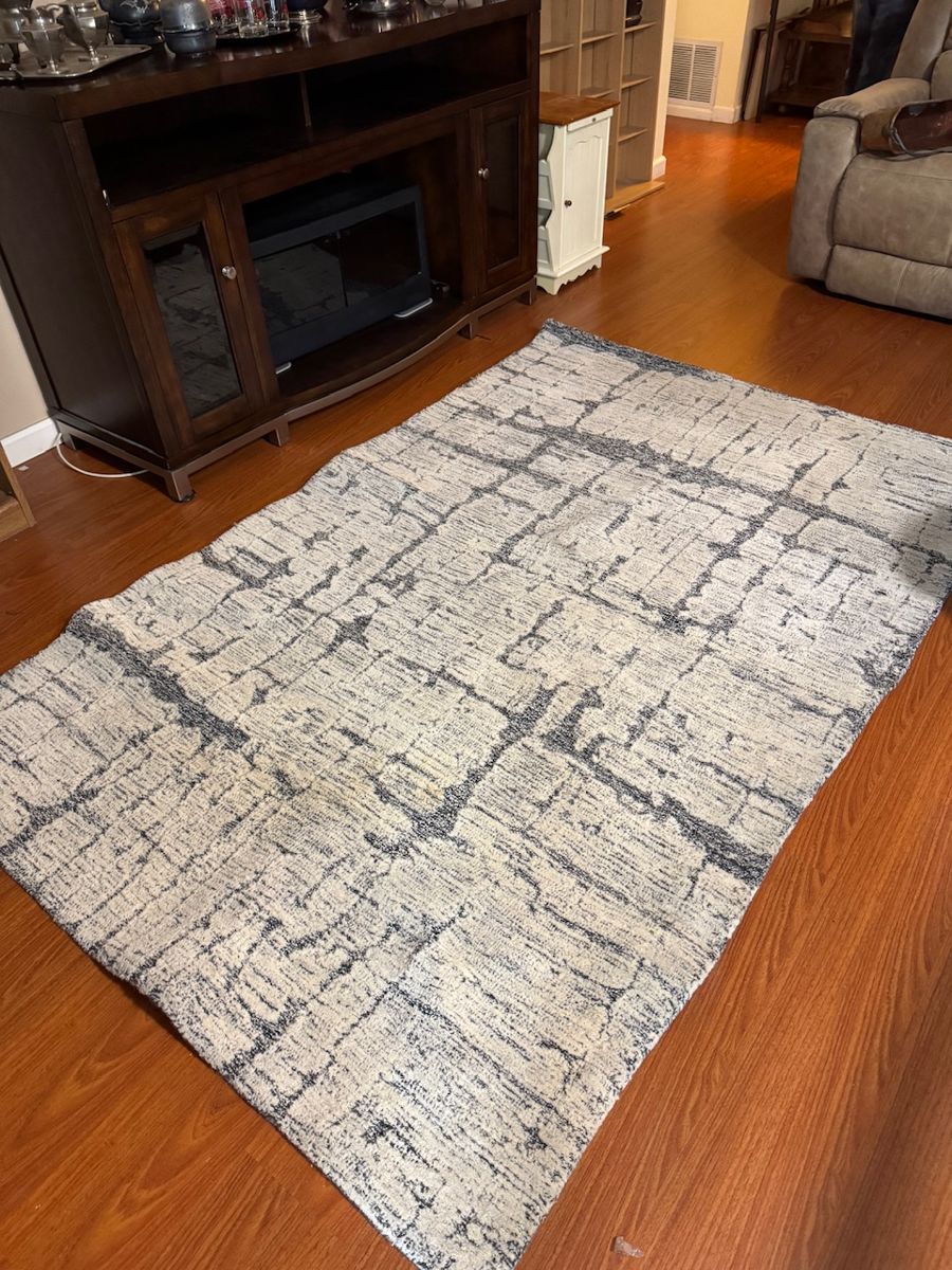 Whole House Liquidation in Dixon! starts on 3/14/2025