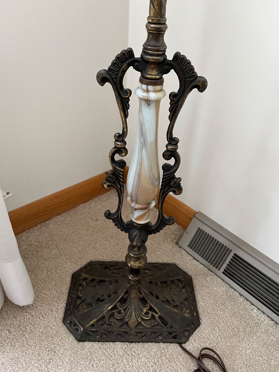 MCM, POTTERY and More Wonderful Treasures... starts on 5/2/2025