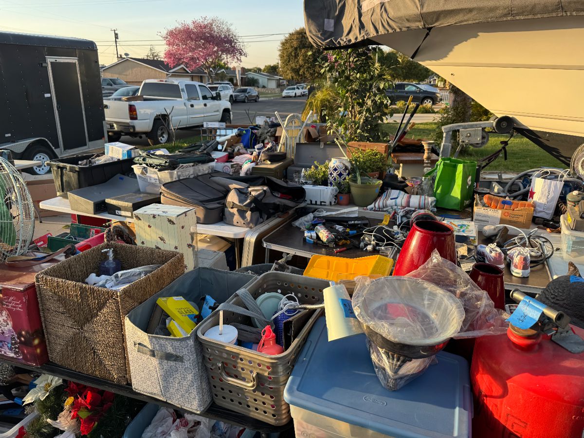 Sale by Danny! Collectibles, Electronics,... starts on 3/21/2025