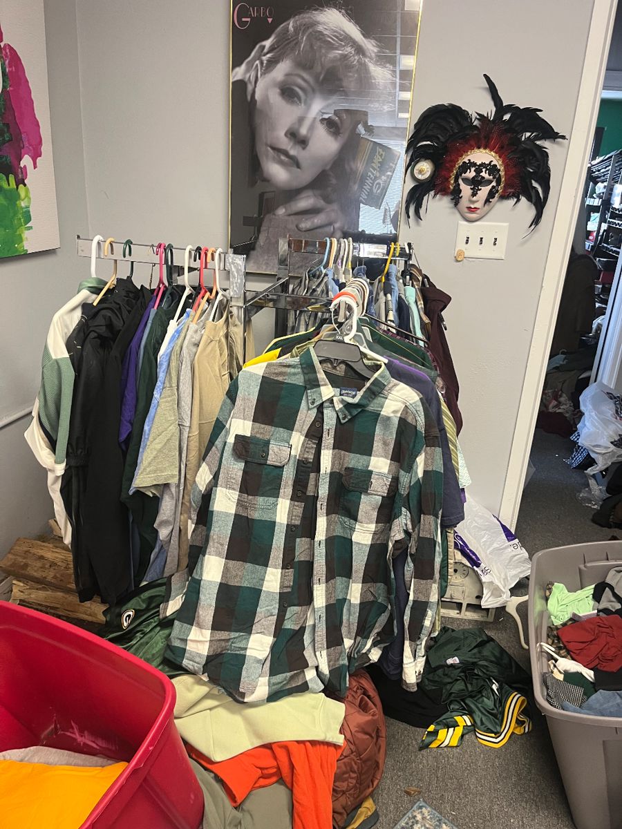 Relocation Sale in Milwaukee, WI starts on 3/21/2025