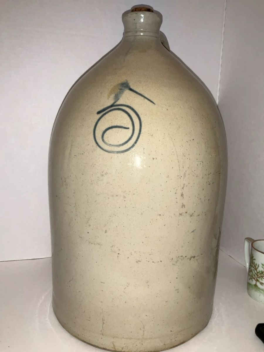 Fantastic Faye Manning Estate of Vinton, VA starts on 3/21/2025