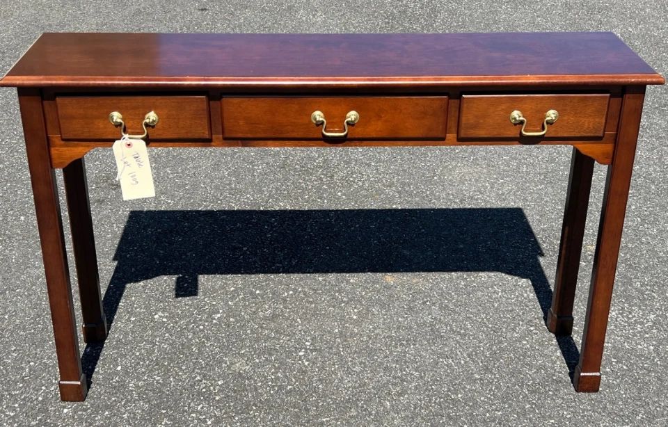 Grayson Hill townhouse/gallery auction by... starts on 3/21/2025