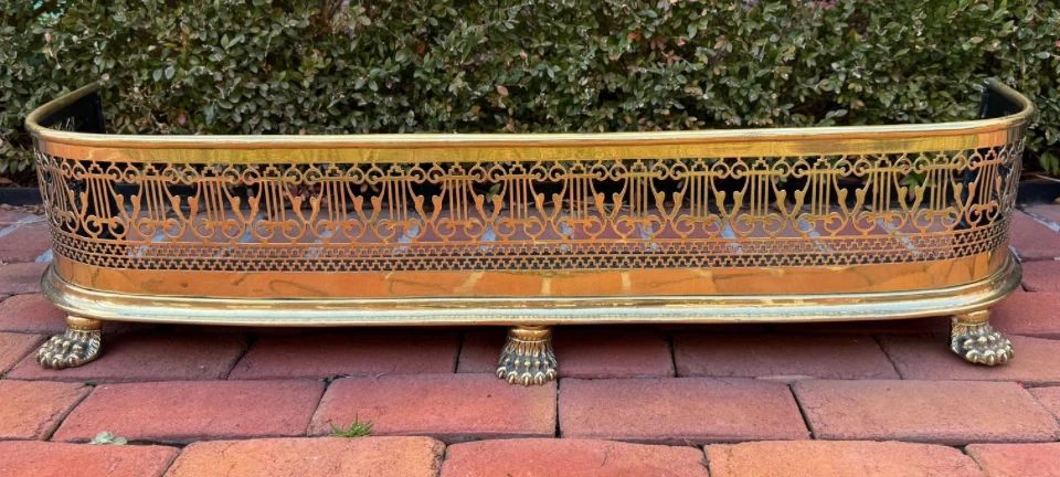 Grayson Hill townhouse/gallery auction by... starts on 3/21/2025