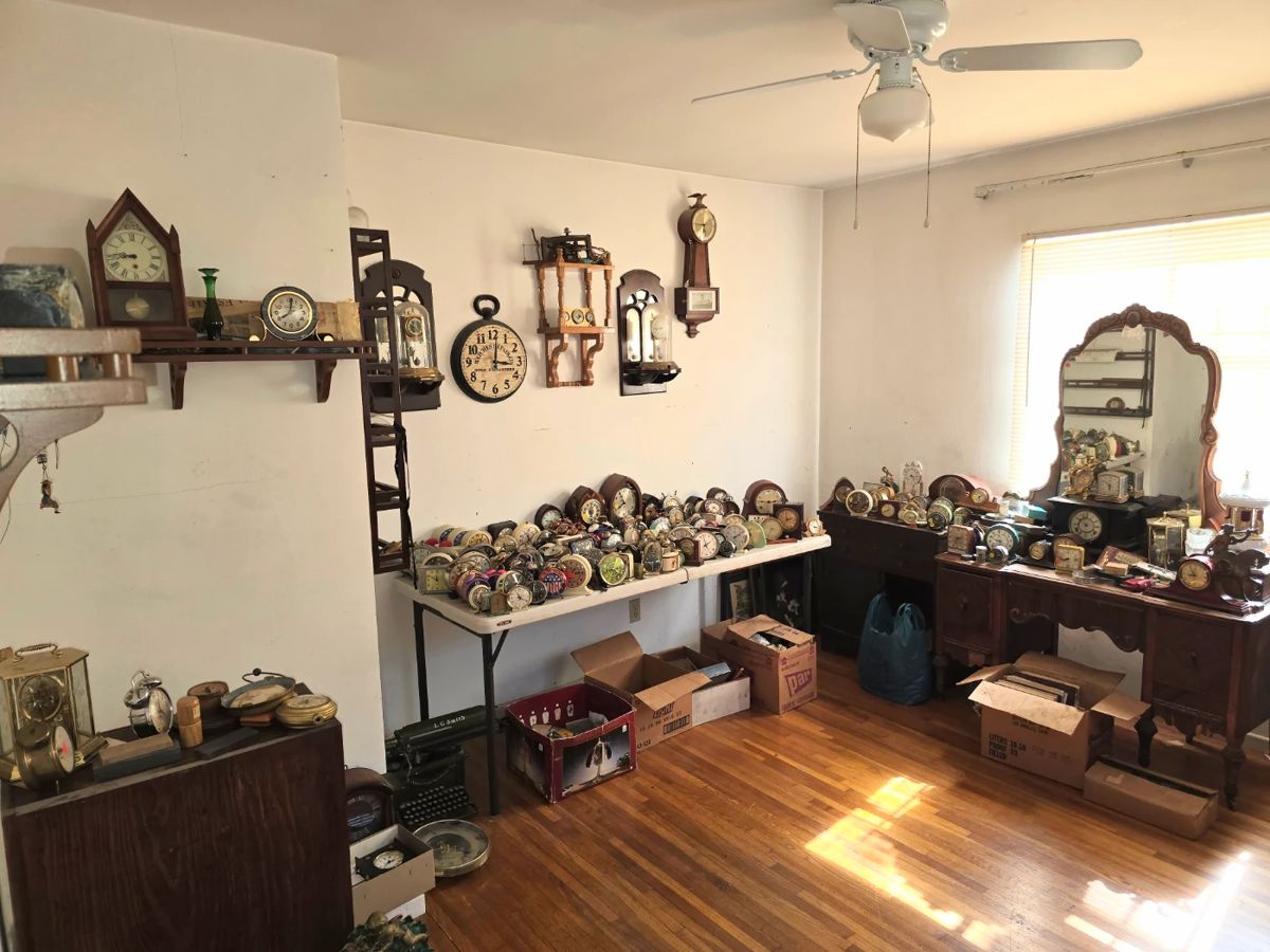 Vintage 65 Years Collections Hoarder Estate... starts on 3/28/2025