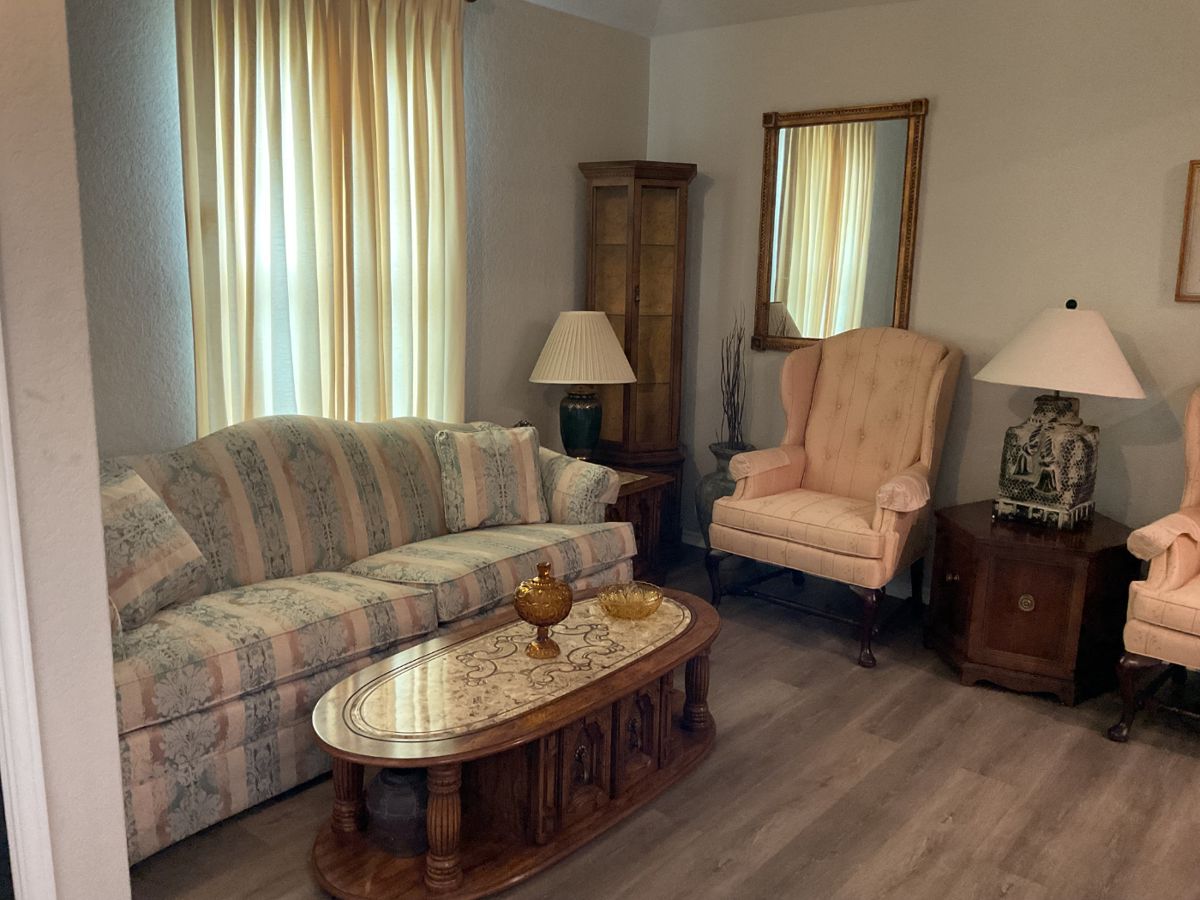 LTM Estate sale Wagonwheel in San Antonio, TX starts on 4/4/2025