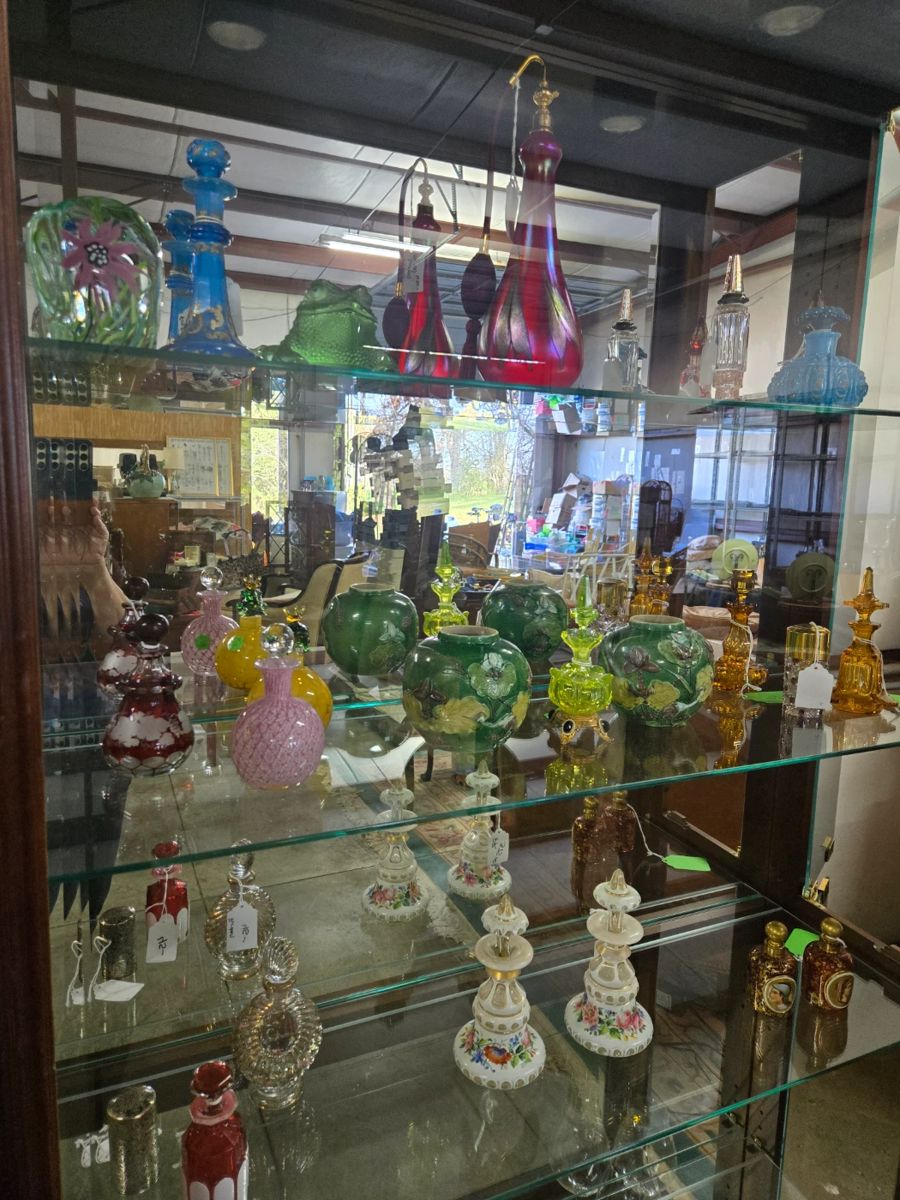 Anderson estate sale/50% OFF SATURDAY starts on 4/3/2025