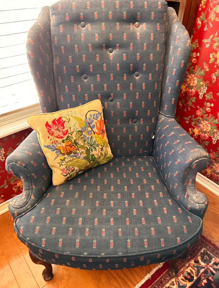 Hideaway Treasures Estate Sales in Tyler, TX starts on 4/4/2025