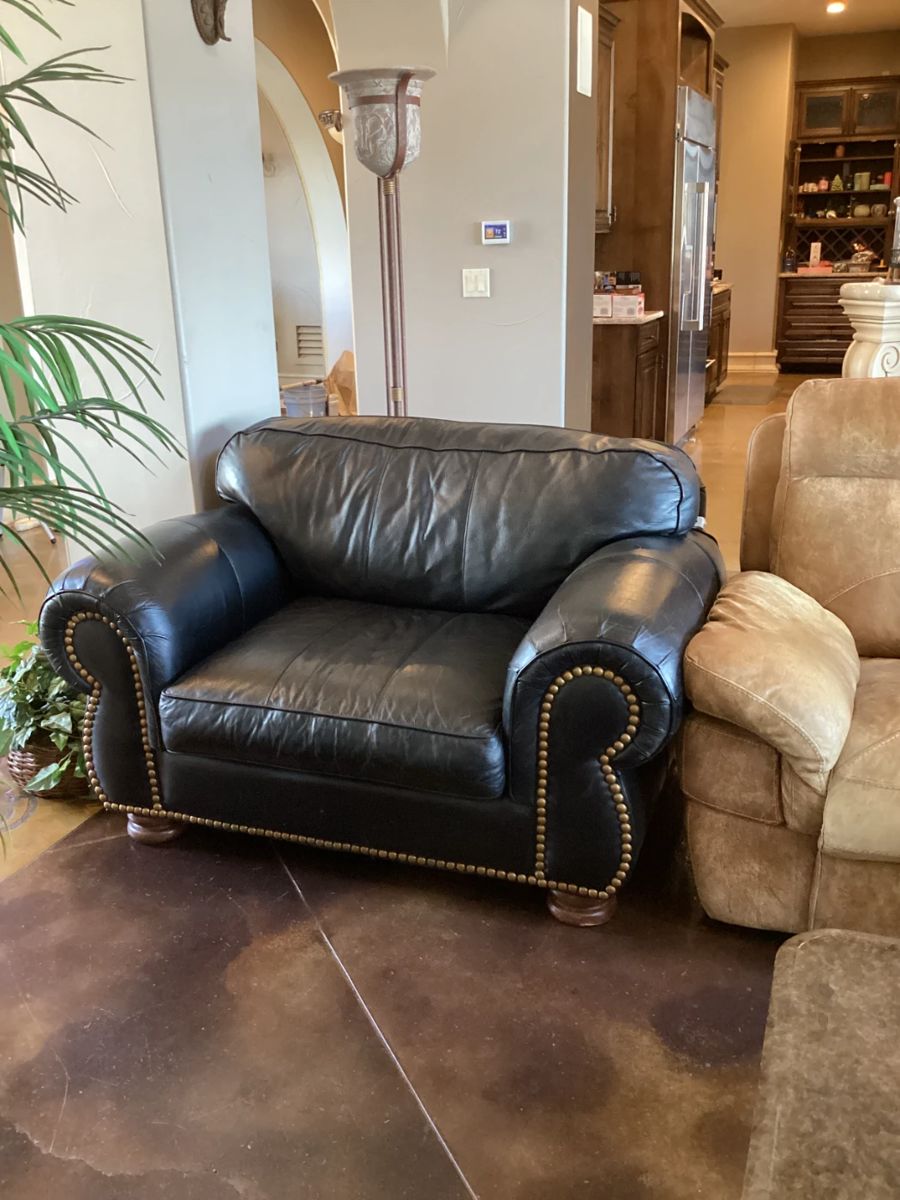 Huge Castle Pines Estate Sale starts on 4/17/2025