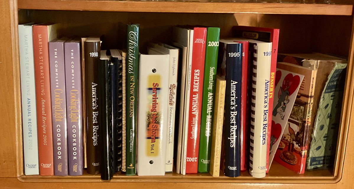 Vintage time capsule in Algiers, Sunday sale... starts on 4/11/2025