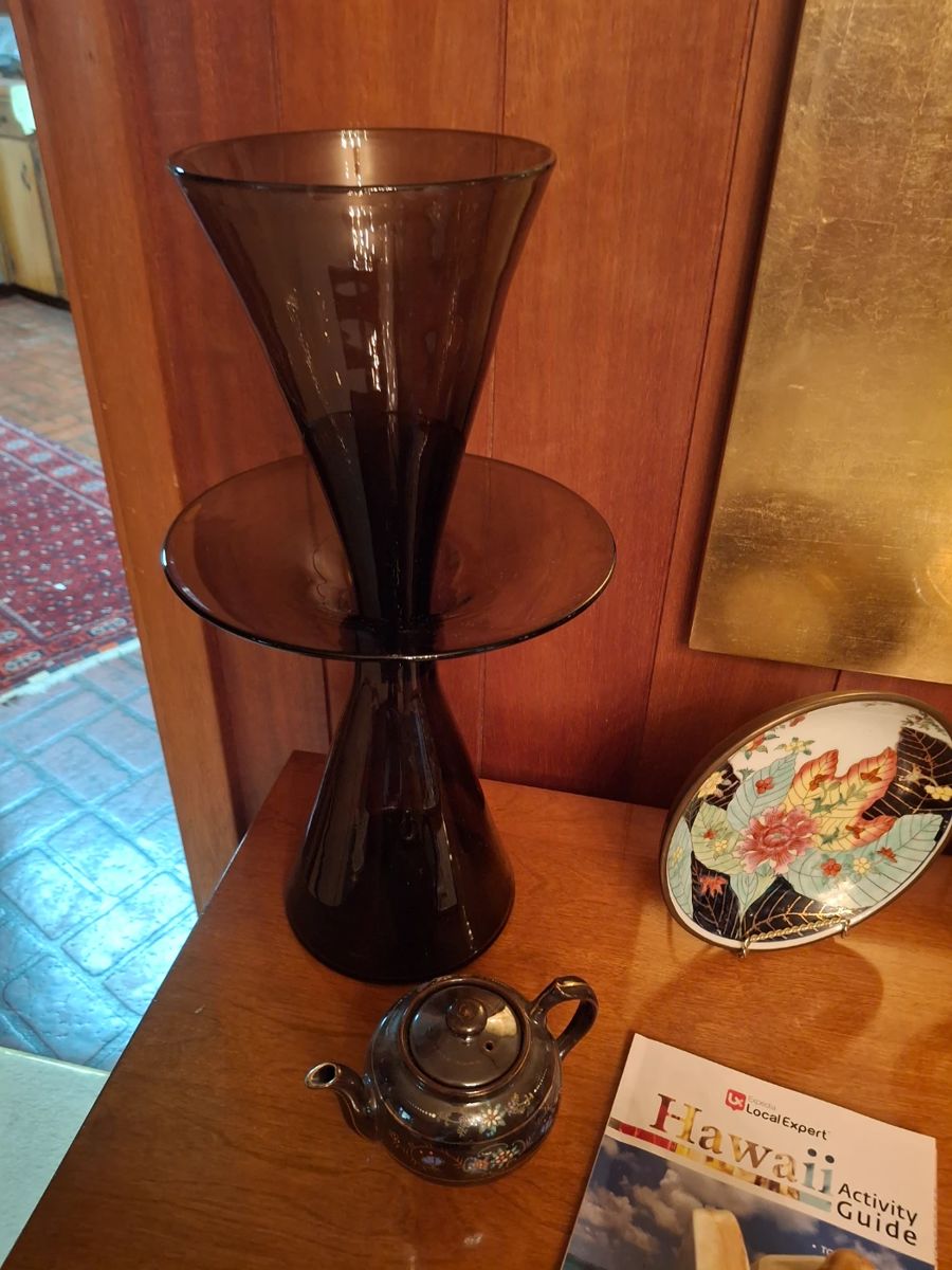 Amazing estate sale of Patricia Jackson Burge starts on 4/10/2025