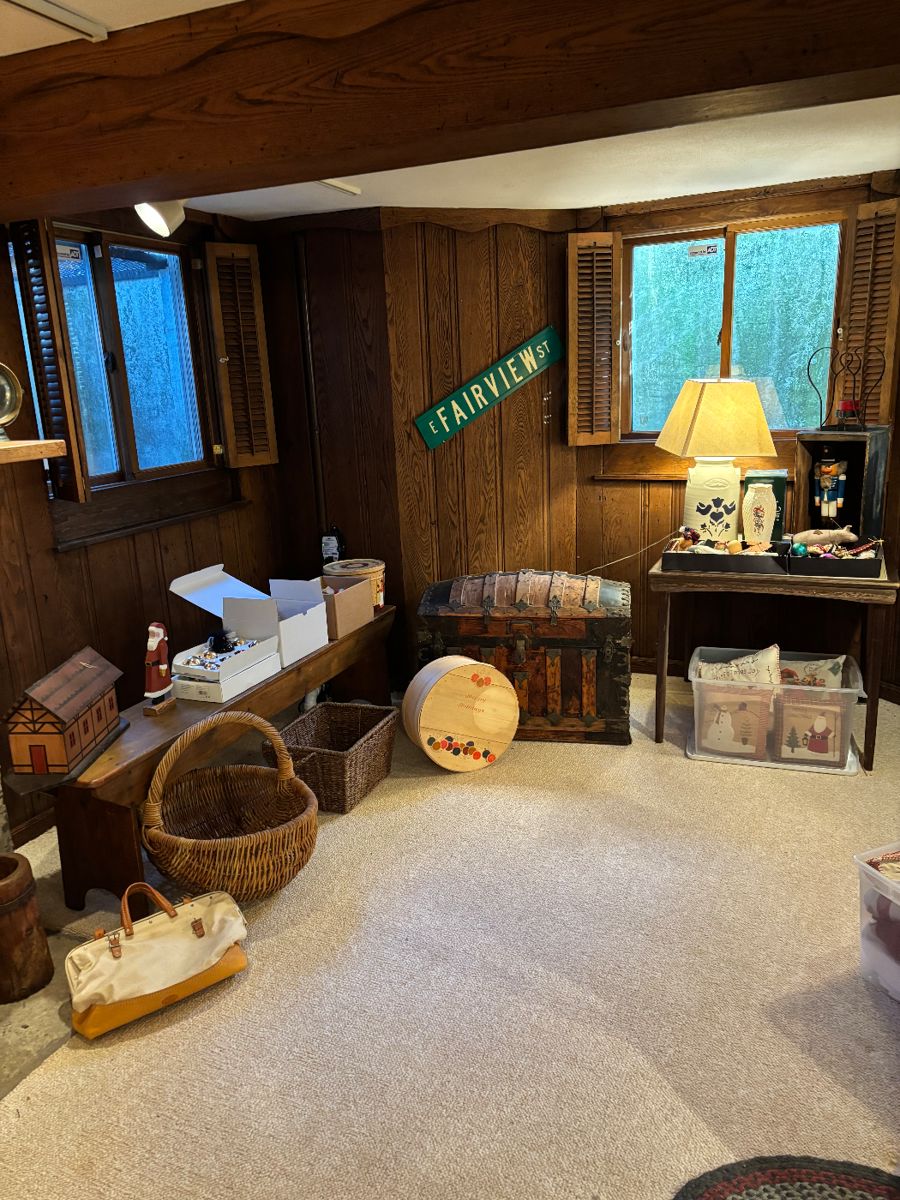 Timeless Finds From a Beloved Home ! starts on 4/25/2025