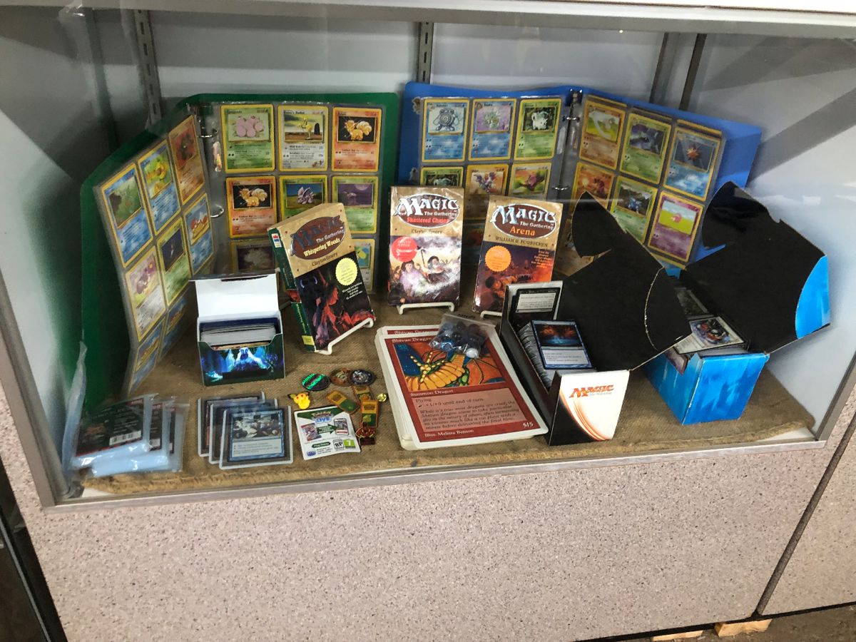 HUGE Warehouse Sale BOX Day Sunday Fill a Box $20 starts on 4/17/2025