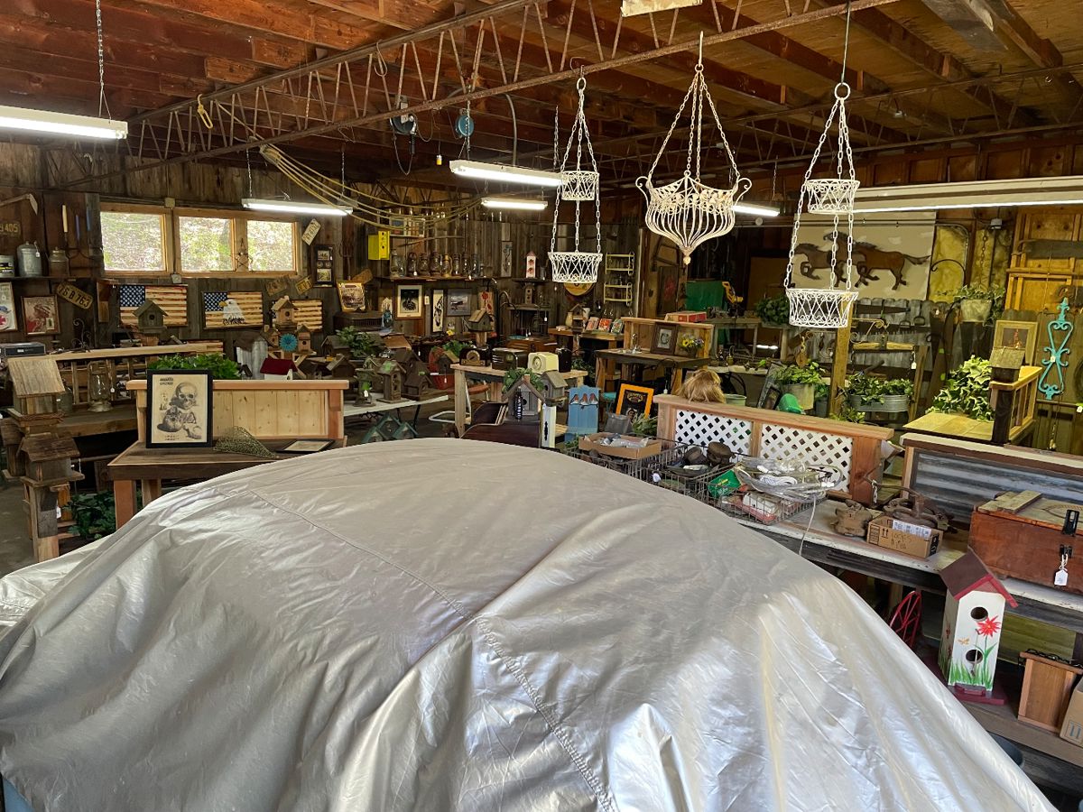 Big barn sale in Sutter Creek, CA starts on 4/11/2025