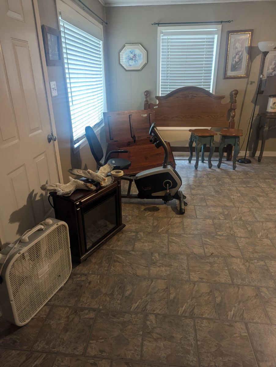 WHITNEY ESTATE SALE in Whitney, TX starts on 4/12/2025