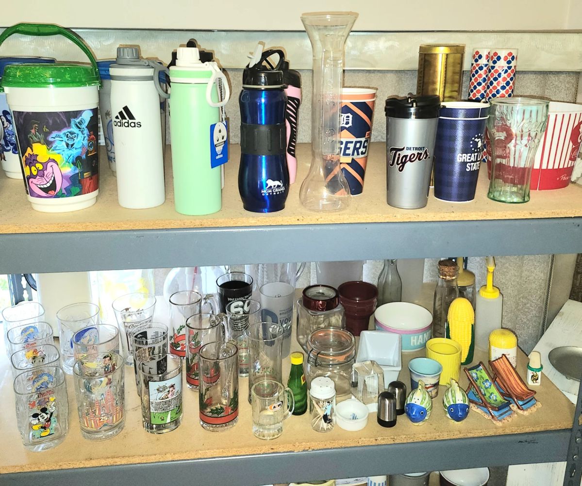 $5 Bag Sale! Sunday Final Day! Melvindale... starts on 4/24/2025