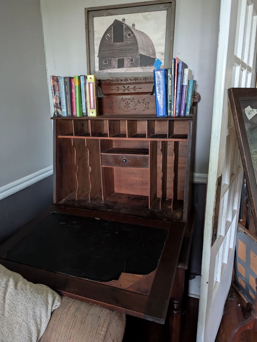 Thomas Jolly Wilson Living Estate Sale starts on 5/2/2025