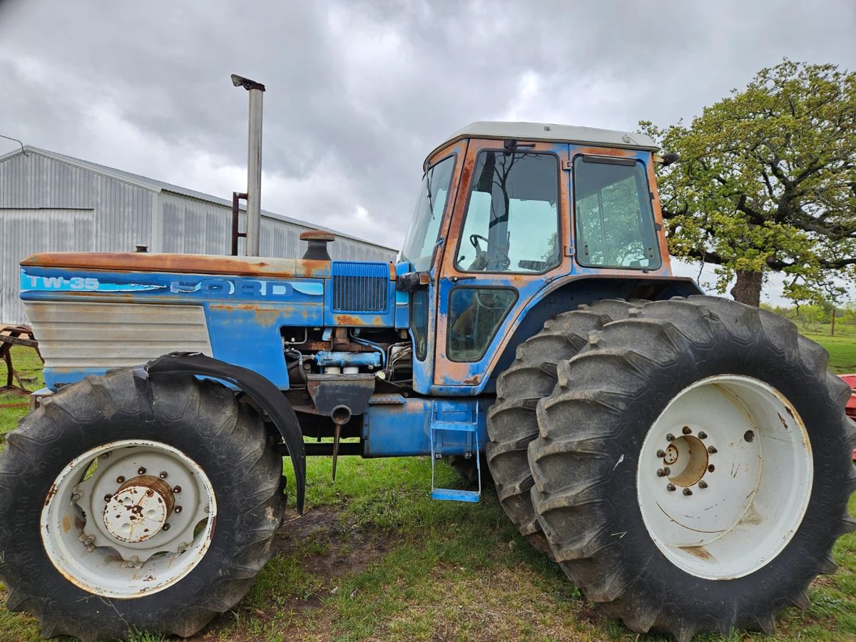 CRBILLY AND WANDA THOMPSON ESTATE AUCTION starts on 5/3/2025