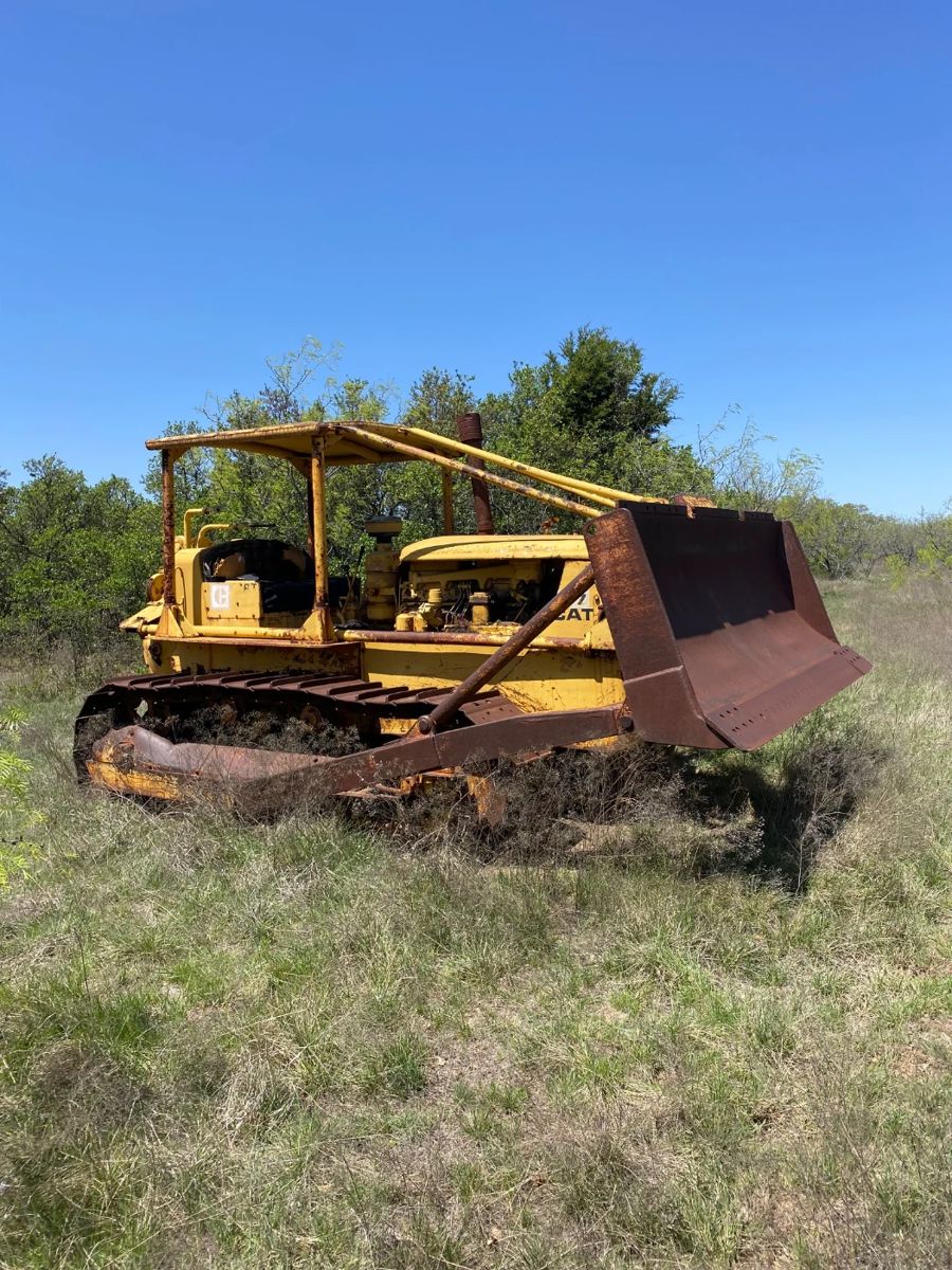 CRBILLY AND WANDA THOMPSON ESTATE AUCTION starts on 5/3/2025