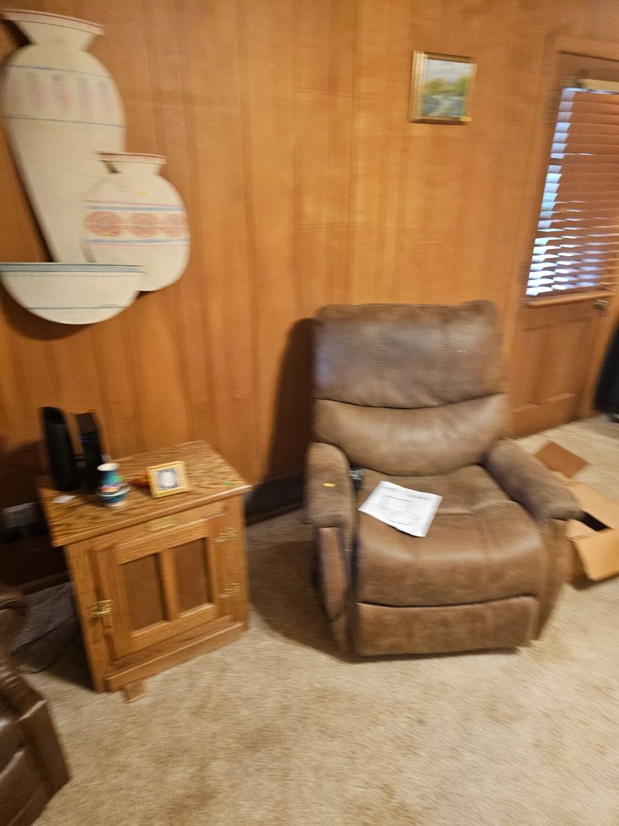 50 % OFF VINTAGE MID CENTURY RETRO TIME CAPSULE... starts on 5/1/2025