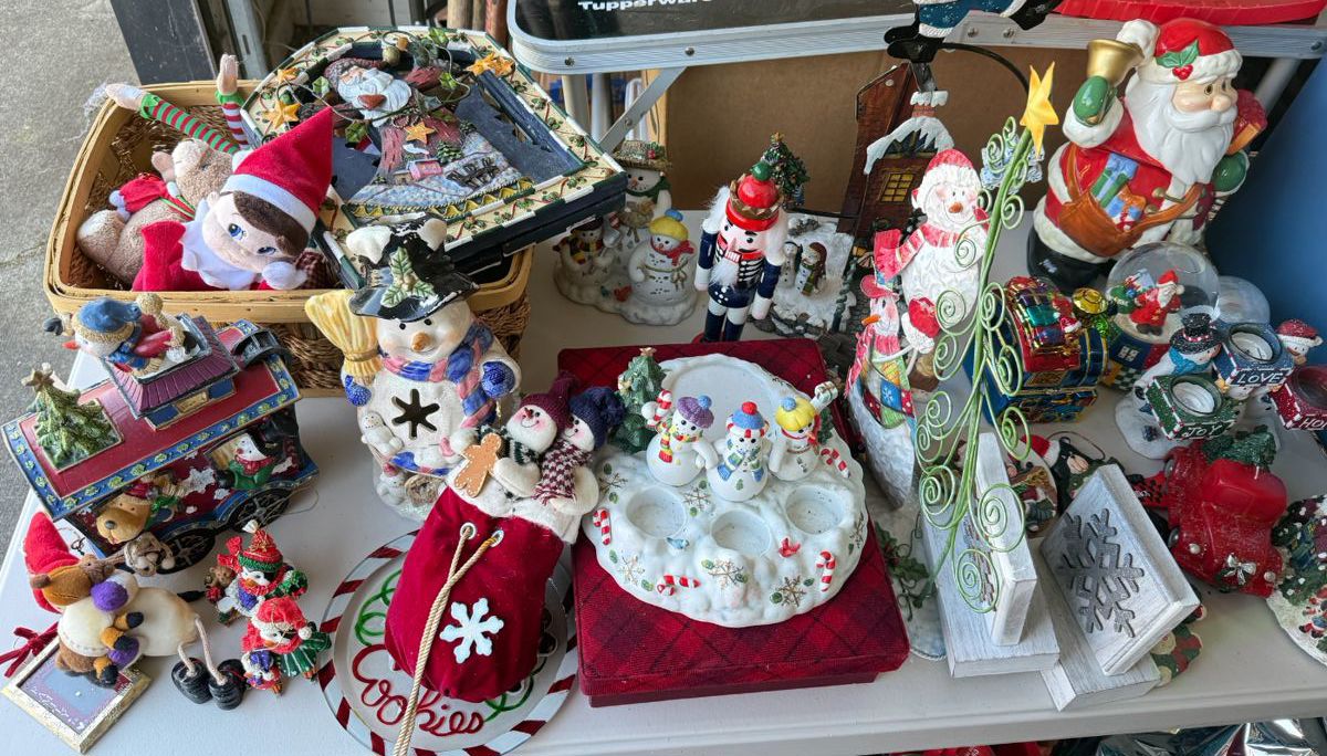 50% OFF ENTIRE HOME - Everything Needs to Go! starts on 5/1/2025