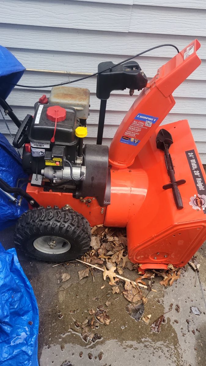 Storehouse Pine Island estate sale starts on 4/25/2025