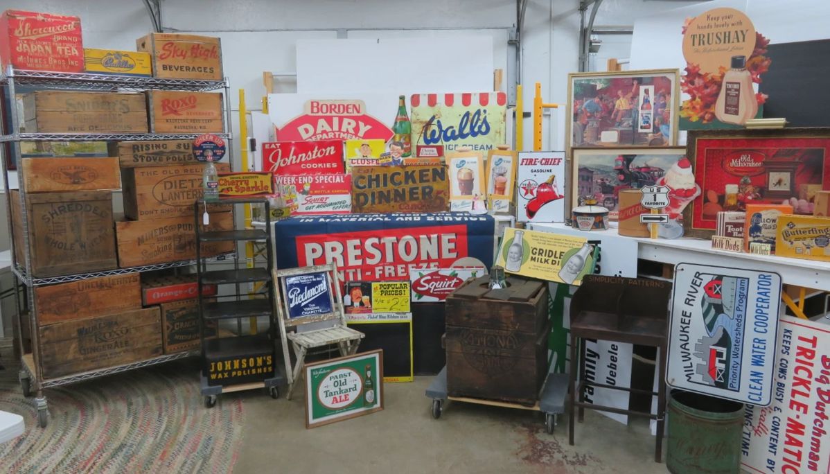 Gold coins, advertising, primitives, steins,... starts on 4/25/2025