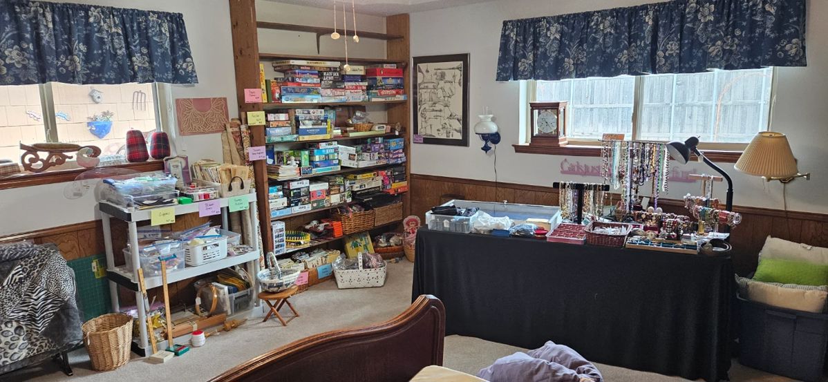 Antiques, glassware, Flow Blue, Richardson, TX starts on 5/22/2025